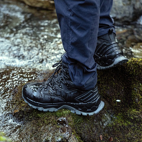 8 Best Hiking Boots & Shoes For Outdoor Adventures