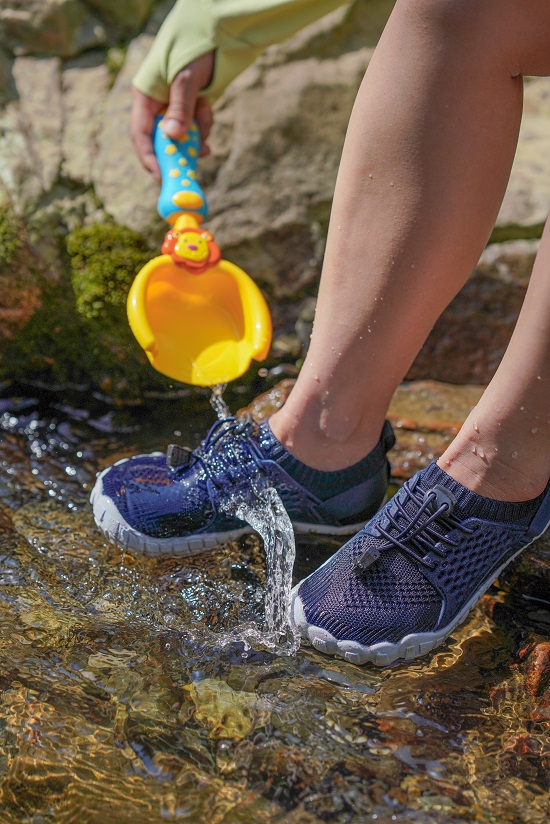 9 Comfortable Water Shoes For Water Adventures In 2025-Nortiv8